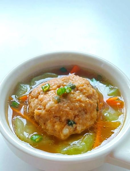 清蒸狮子头怎么做_清蒸狮子头正宗做法-第1张图片-山城妙识 清蒸狮子头怎么做_清蒸狮子头正宗做法-第1张图片-山城妙识