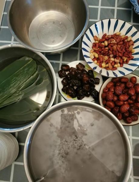江米粽子怎么包好吃_江米粽子配料窍门-第1张图片-山城妙识