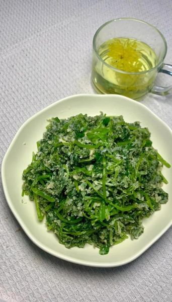 茼蒿怎么蒸好吃_蒸茼蒿需要焯水吗-第2张图片-山城妙识