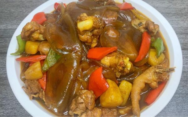 粉皮炖鸡怎么做_粉皮炖鸡的家常做法-第1张图片-山城妙识 粉皮炖鸡怎么做_粉皮炖鸡的家常做法-第1张图片-山城妙识