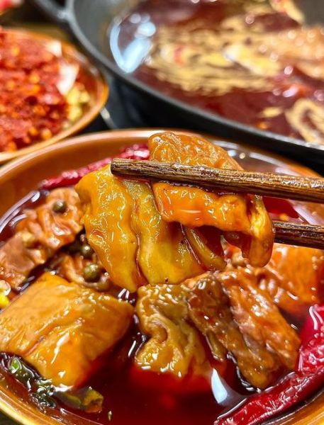 肥肠火锅怎么做最正宗_肥肠火锅底料配方-第3张图片-山城妙识 肥肠火锅怎么做最正宗_肥肠火锅底料配方-第3张图片-山城妙识