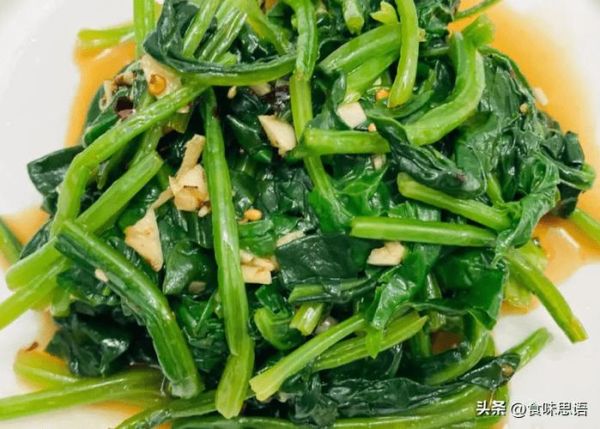 芝麻酱拌菠菜怎么做_菠菜焯水几分钟-第2张图片-山城妙识
