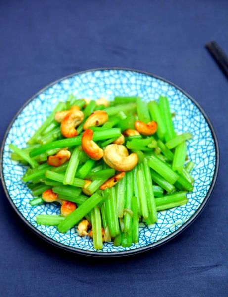 腰果怎么炒好吃_腰果的做法家常菜-第1张图片-山城妙识 腰果怎么炒好吃_腰果的做法家常菜-第1张图片-山城妙识