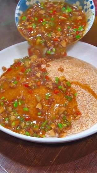 饭店浇汁锅巴怎么做_浇汁锅巴做法窍门-第2张图片-山城妙识