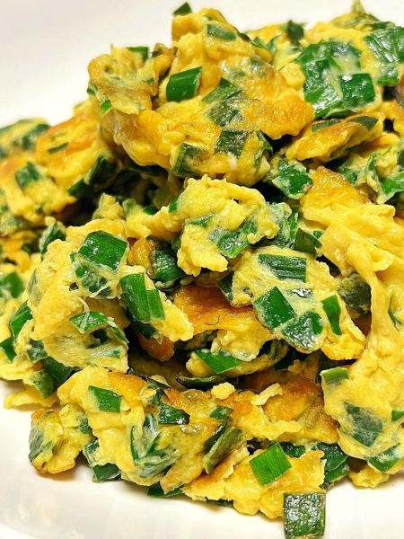 韭菜炒鸡蛋先炒什么_鸡蛋还是韭菜-第1张图片-山城妙识 韭菜炒鸡蛋先炒什么_鸡蛋还是韭菜-第1张图片-山城妙识