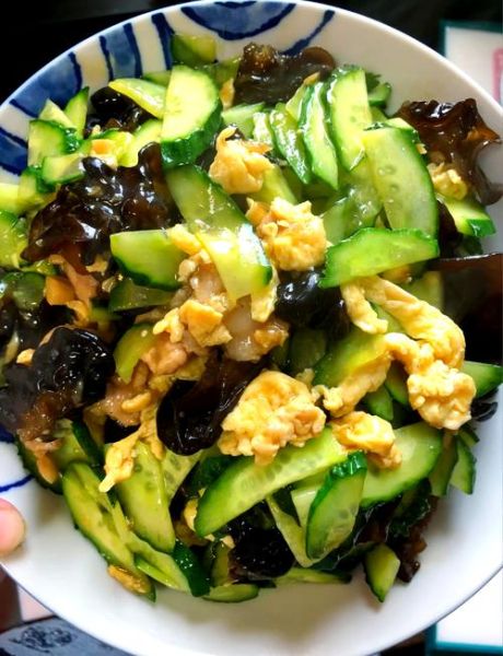 苜蓿肉怎么炒好吃_家常苜蓿肉做法步骤-第1张图片-山城妙识