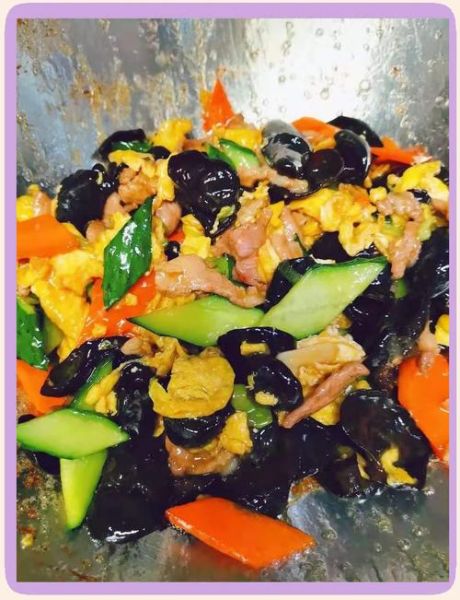 苜蓿肉怎么炒好吃_家常苜蓿肉做法步骤-第2张图片-山城妙识