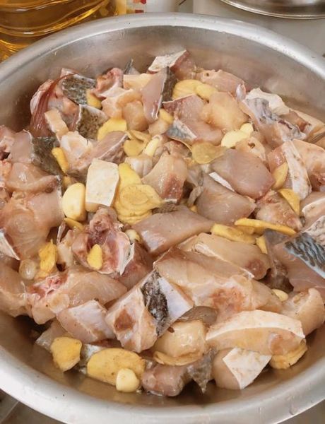 油浸咸鱼怎么做_正宗做法步骤-第1张图片-山城妙识