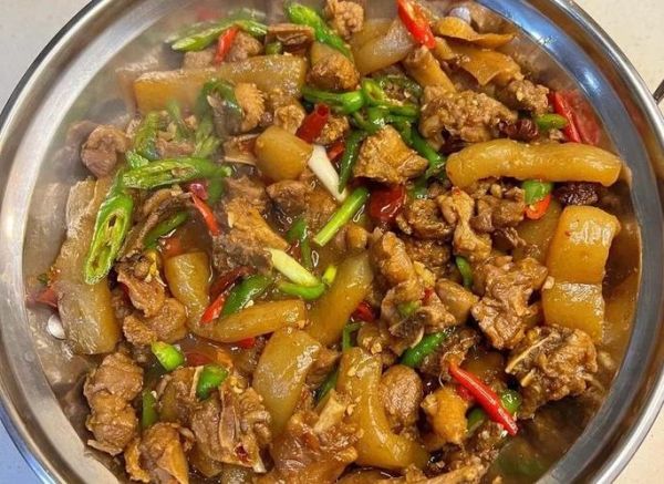 魔芋啤酒鸭怎么做_魔芋啤酒鸭热量高吗-第1张图片-山城妙识