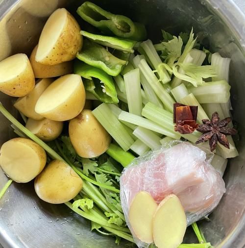 酱焖小土豆怎么做_家常做法步骤详解-第3张图片-山城妙识