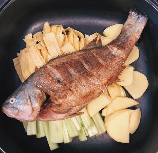 烤鱼的家常做法不用烤箱_不用烤箱怎么烤整条鱼-第1张图片-山城妙识 烤鱼的家常做法不用烤箱_不用烤箱怎么烤整条鱼-第1张图片-山城妙识