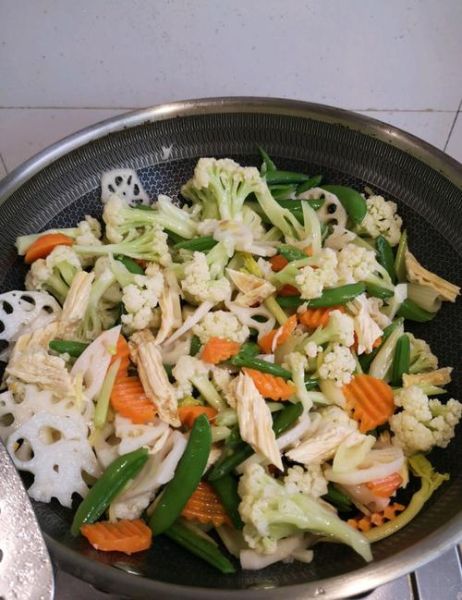 素炒什锦菜名寓意是什么_素炒什锦菜营养价值高吗-第3张图片-山城妙识 素炒什锦菜名寓意是什么_素炒什锦菜营养价值高吗-第3张图片-山城妙识