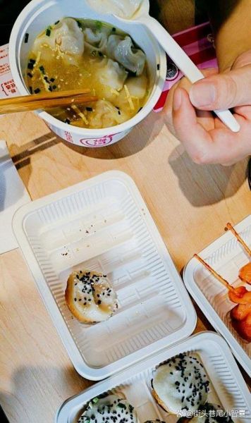 上海生煎包哪家最正宗_小杨生煎总店在哪-第2张图片-山城妙识 上海生煎包哪家最正宗_小杨生煎总店在哪-第2张图片-山城妙识