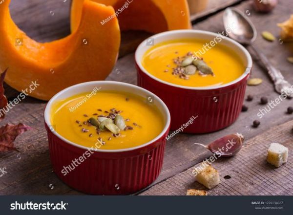 how_to_make_creamy_pumpkin_soup_vegan-第1张图片-山城妙识 how_to_make_creamy_pumpkin_soup_vegan-第1张图片-山城妙识