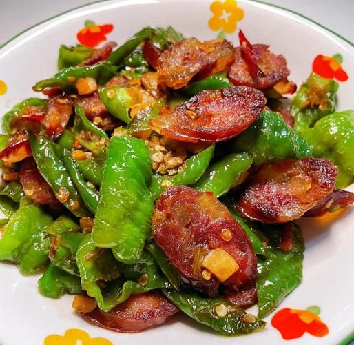 香肠可以搭配什么菜炒_香肠炒什么菜好吃-第1张图片-山城妙识 香肠可以搭配什么菜炒_香肠炒什么菜好吃-第1张图片-山城妙识