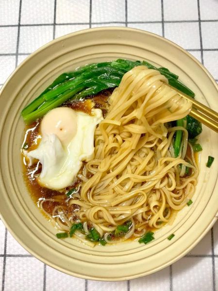 阳春面怎么做_阳春面最简单的家常做法-第2张图片-山城妙识