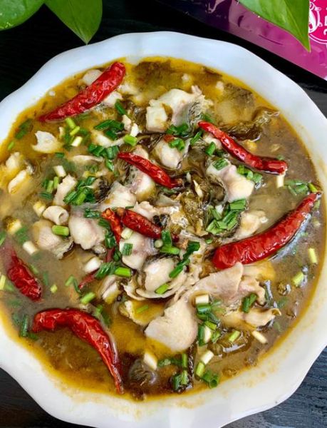 酸辣鱼最简单的做法_新手零失败步骤-第3张图片-山城妙识