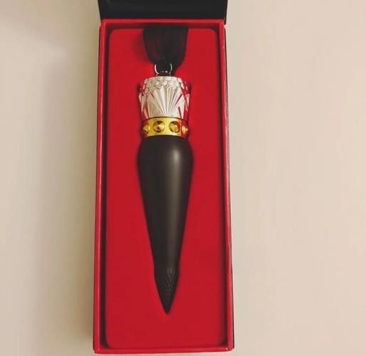 萝卜丁口红正品哪里买_萝卜丁官网旗舰店真假怎么辨别-第2张图片-山城妙识 萝卜丁口红正品哪里买_萝卜丁官网旗舰店真假怎么辨别-第2张图片-山城妙识