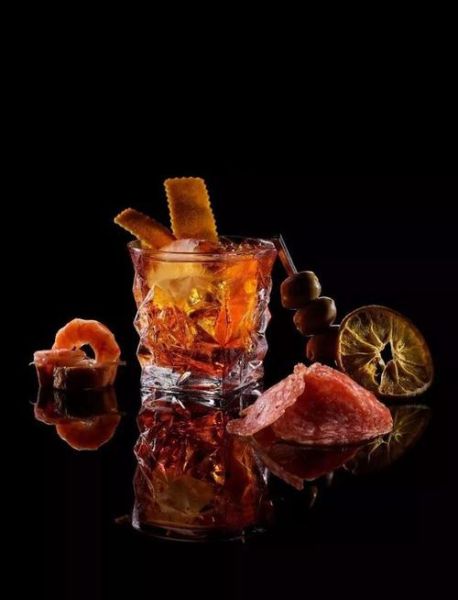 血腥玛丽鸡尾酒多少钱一杯_血腥玛丽价格为什么差异大-第2张图片-山城妙识 血腥玛丽鸡尾酒多少钱一杯_血腥玛丽价格为什么差异大-第2张图片-山城妙识