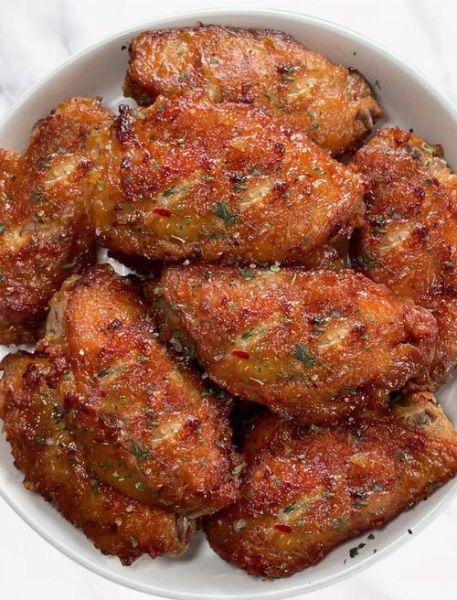 红烧鸡翅怎么做好吃_家常红烧鸡翅做法-第3张图片-山城妙识