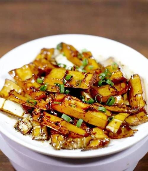 油焖笋怎么做_油焖笋需要焯水吗-第3张图片-山城妙识 油焖笋怎么做_油焖笋需要焯水吗-第3张图片-山城妙识