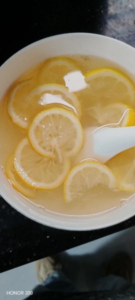 蜂蜜柠檬水能减肥吗_蜂蜜柠檬水减肥正确喝法-第1张图片-山城妙识 蜂蜜柠檬水能减肥吗_蜂蜜柠檬水减肥正确喝法-第1张图片-山城妙识