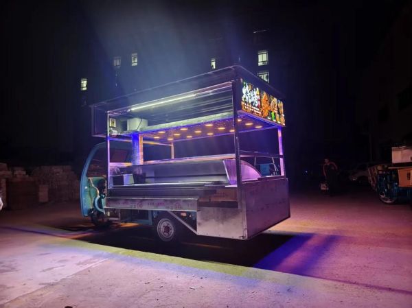 串串香小吃车多少钱_二手小吃车价格-第3张图片-山城妙识 串串香小吃车多少钱_二手小吃车价格-第3张图片-山城妙识