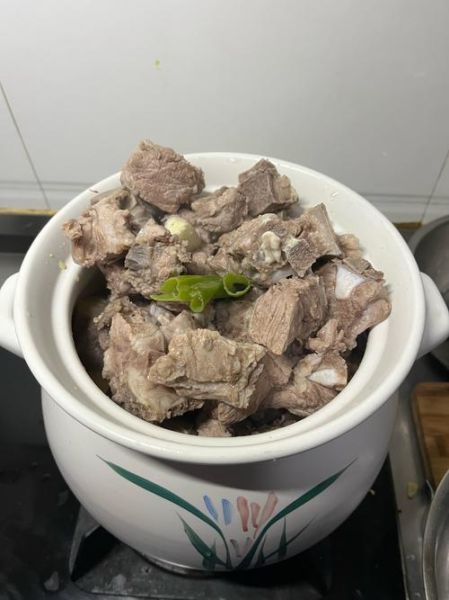炖排骨放什么材料好吃_炖排骨放什么调料最香-第3张图片-山城妙识 炖排骨放什么材料好吃_炖排骨放什么调料最香-第3张图片-山城妙识