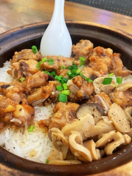 排骨煲仔饭怎么做_排骨煲仔饭最正宗做法-第1张图片-山城妙识 排骨煲仔饭怎么做_排骨煲仔饭最正宗做法-第1张图片-山城妙识