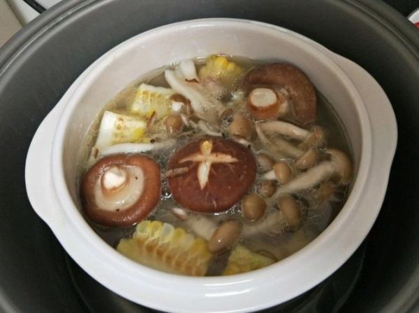 蟹味菇汤的做法_蟹味菇汤的营养价值-第1张图片-山城妙识 蟹味菇汤的做法_蟹味菇汤的营养价值-第1张图片-山城妙识