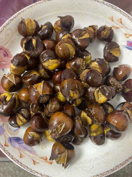 糖炒板栗仁怎么做_家庭版简易步骤-第2张图片-山城妙识