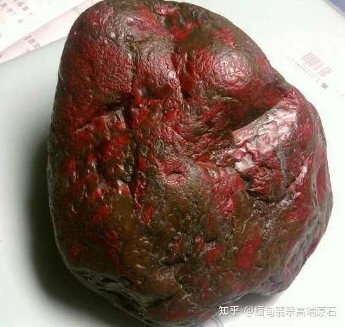 鸡血石用水怎么鉴定_真假鸡血石用水泡多久-第2张图片-山城妙识 鸡血石用水怎么鉴定_真假鸡血石用水泡多久-第2张图片-山城妙识