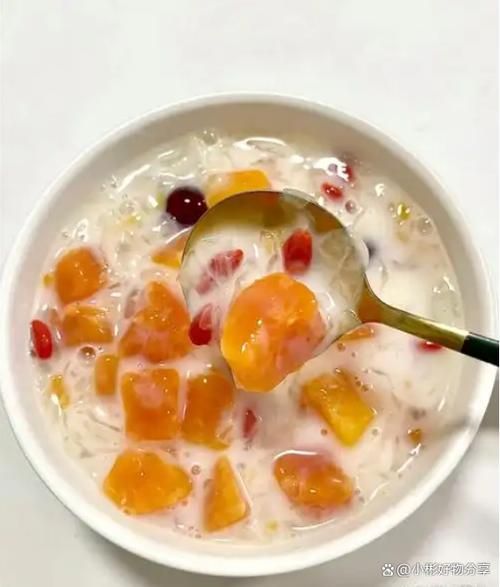 木瓜牛奶怎么做_木瓜牛奶的功效与禁忌-第3张图片-山城妙识