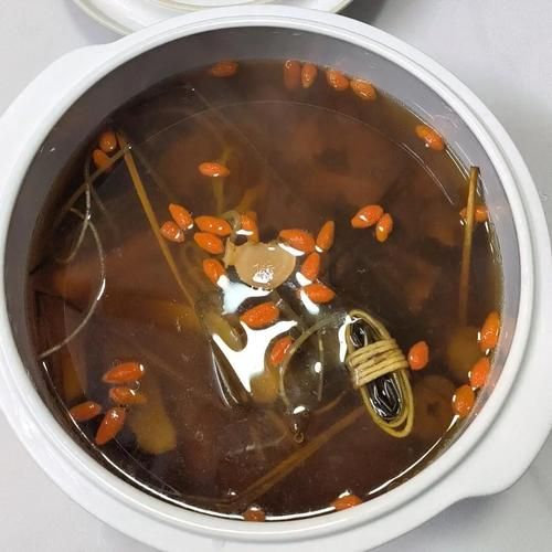 煲什么汤清热解毒去肝火_肝火旺喝什么汤最好-第3张图片-山城妙识 煲什么汤清热解毒去肝火_肝火旺喝什么汤最好-第3张图片-山城妙识