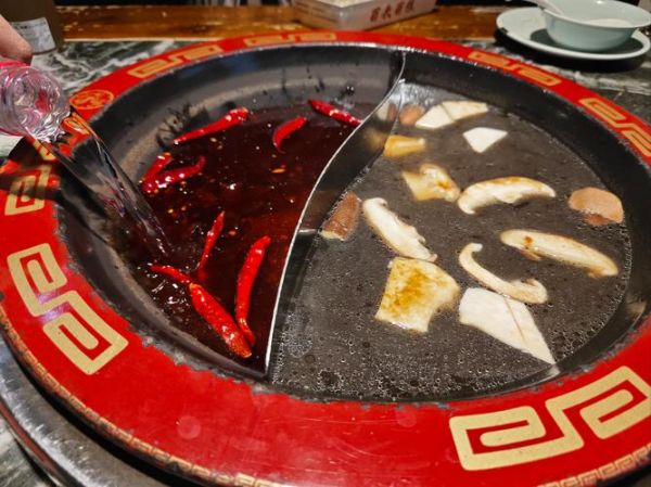 大众点评团购券在哪里找_如何领取最划算-第1张图片-山城妙识 大众点评团购券在哪里找_如何领取最划算-第1张图片-山城妙识