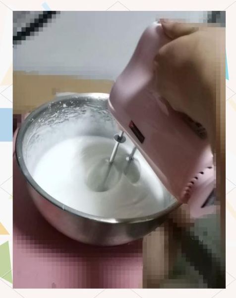 怎么用牛奶做冰激凌_自制牛奶冰激凌失败原因-第1张图片-山城妙识