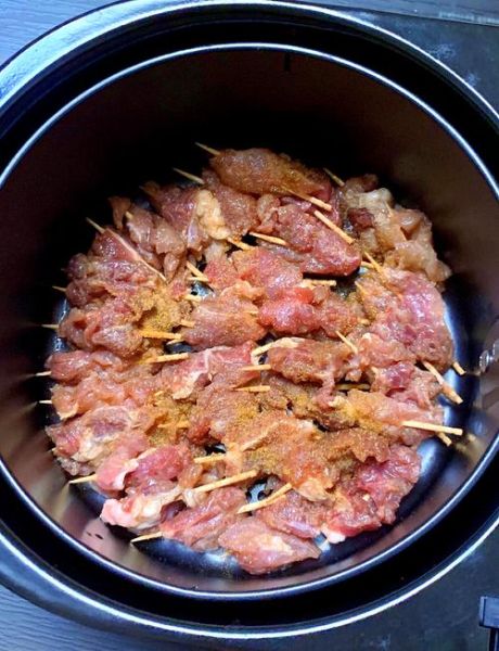 牙签肉怎么做好吃_牙签肉腌制配方-第1张图片-山城妙识 牙签肉怎么做好吃_牙签肉腌制配方-第1张图片-山城妙识