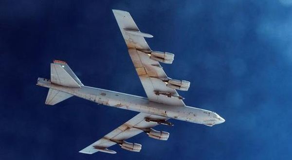 b52轰炸机载弹量是多少吨_b52轰炸机载弹量与航程关系-第2张图片-山城妙识