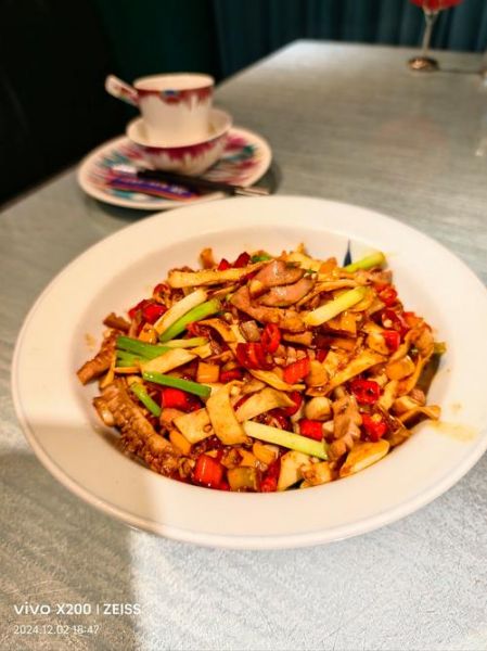 肉丝炒韭黄怎么做好吃_韭黄炒肉丝的家常做法-第3张图片-山城妙识 肉丝炒韭黄怎么做好吃_韭黄炒肉丝的家常做法-第3张图片-山城妙识