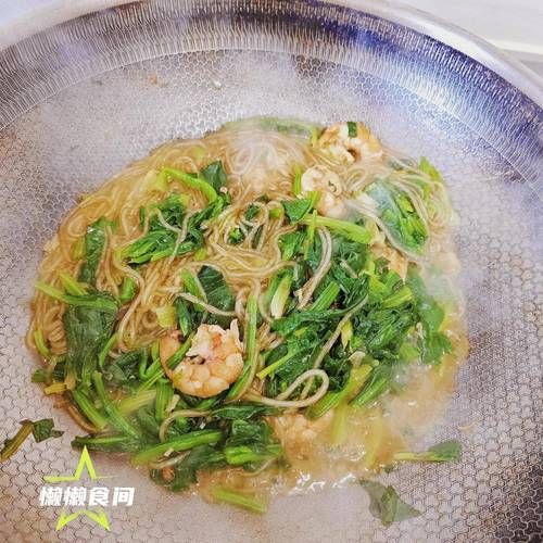 菠菜炖粉条怎么做_菠菜炖粉条的家常做法-第3张图片-山城妙识