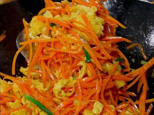 胡萝卜炒鸡蛋可以隔夜吗_隔夜菜安全指南-第1张图片-山城妙识