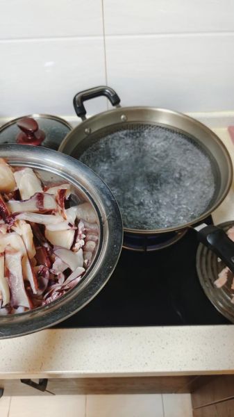 八爪鱼怎么炒最好吃_八爪鱼炒多久才嫩-第2张图片-山城妙识