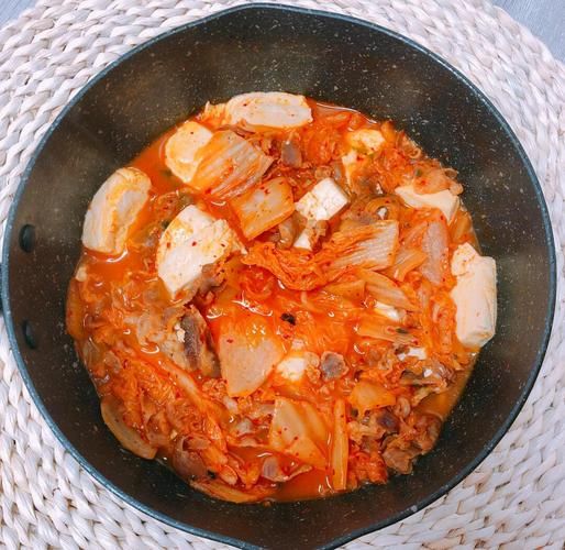 韩国泡菜汤怎么做_泡菜汤最简单的做法-第1张图片-山城妙识