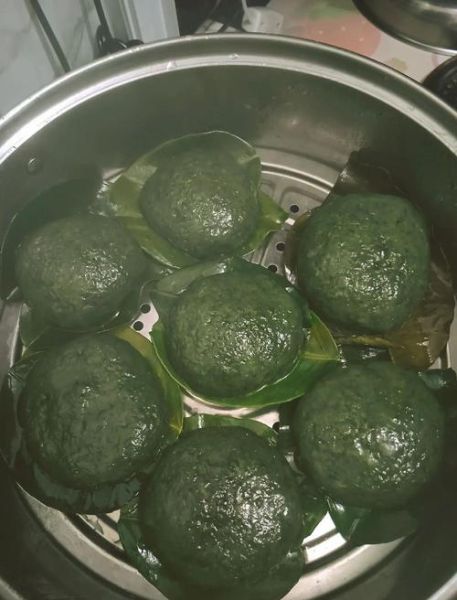 艾叶粑粑怎么做才软糯_艾叶粑粑不苦的技巧-第2张图片-山城妙识