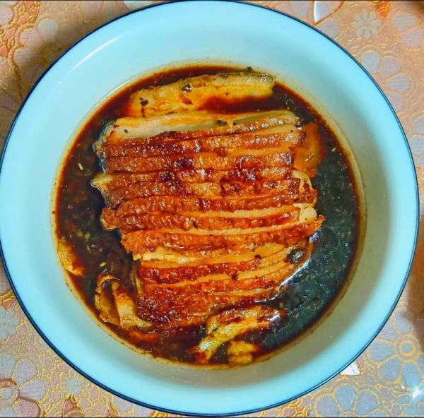 走油豆豉扣肉怎么做_正宗走油豆豉扣肉做法-第1张图片-山城妙识 走油豆豉扣肉怎么做_正宗走油豆豉扣肉做法-第1张图片-山城妙识