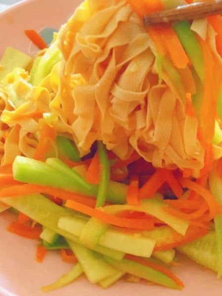 胡子瓜菜怎么做_胡子瓜菜的家常做法-第2张图片-山城妙识