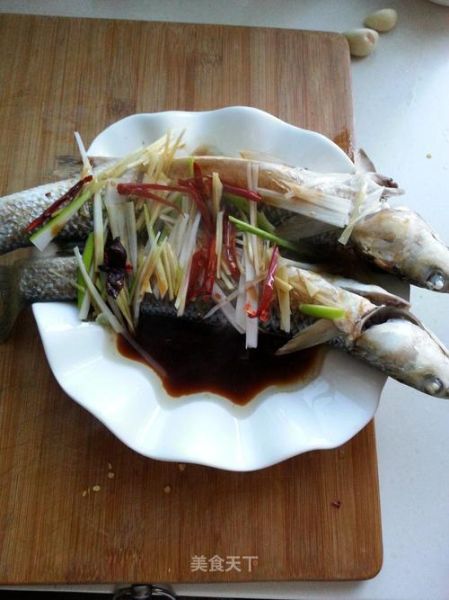 清蒸梭子鱼怎么做_清蒸梭子鱼蒸几分钟才鲜嫩-第1张图片-山城妙识 清蒸梭子鱼怎么做_清蒸梭子鱼蒸几分钟才鲜嫩-第1张图片-山城妙识