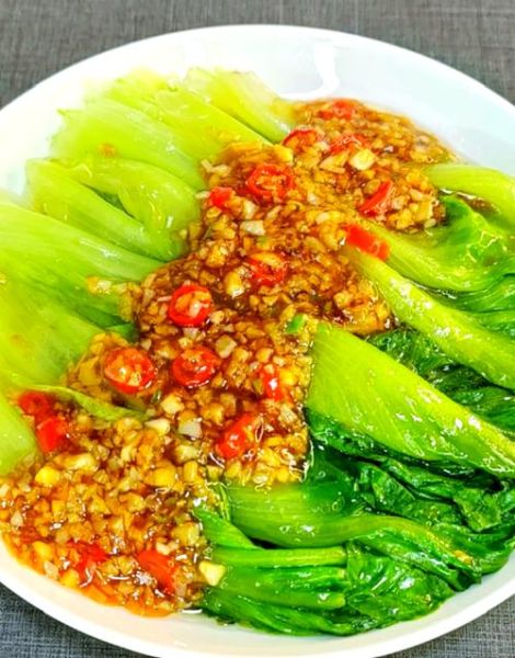 蒜蓉生菜怎么做又简单又好吃_蒜蓉生菜需要焯水吗-第3张图片-山城妙识 蒜蓉生菜怎么做又简单又好吃_蒜蓉生菜需要焯水吗-第3张图片-山城妙识