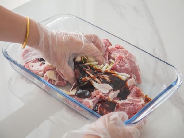 蜜汁叉烧包馅料怎么做_叉烧包馅太干怎么办-第1张图片-山城妙识