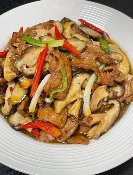 香菇怎么炒菜_香菇炒什么菜最好吃-第1张图片-山城妙识